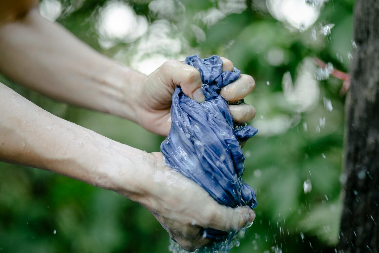 How To Wash Blood Out Of Clothes: Stain Removal Guide